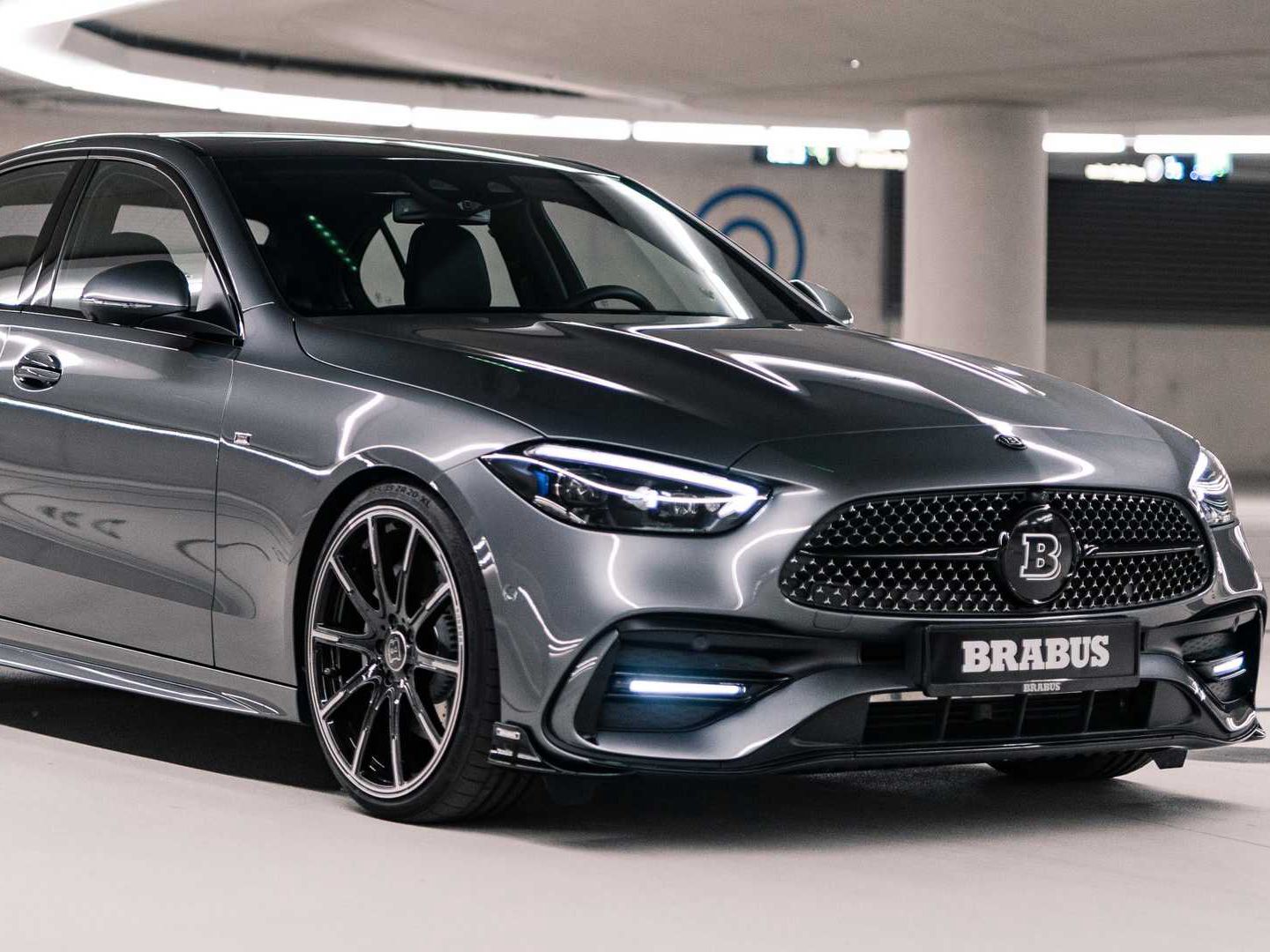 Brabus 改造的 Mercedes C-Class 真是對味 | SanjiNoir 黑侍樂讀