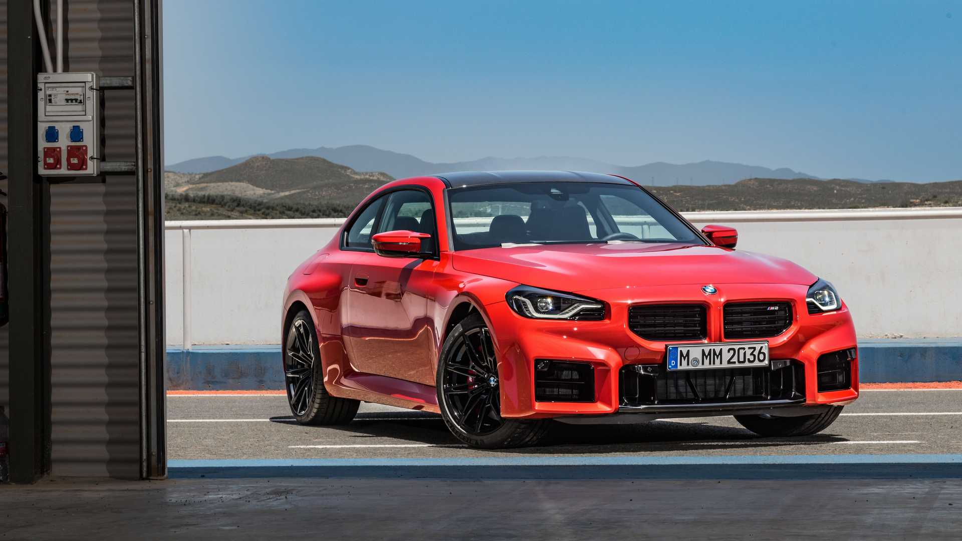 2023 BMW M2 正式發表！333 KW 與六速手排在身 | SanjiNoir 黑侍樂讀