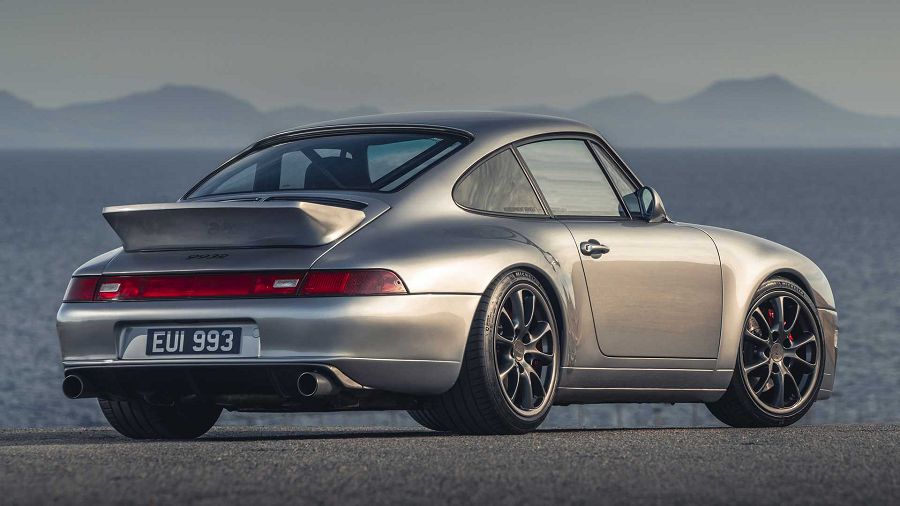 Paul Stephens 發表輕量化極簡改的 Porsche 911─「993R」 | DigiMobee移動生活網