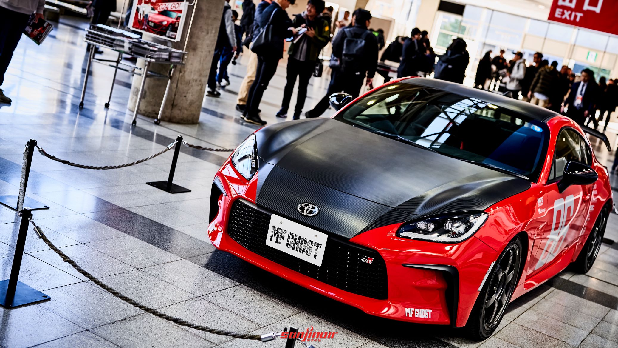 2024東京改裝車展現場｜拓海的繼承人是你！《MF GHOST》1:1改裝 GR86登場，這次還能再次稱霸山道？！ | SanjiNoir 黑侍樂讀