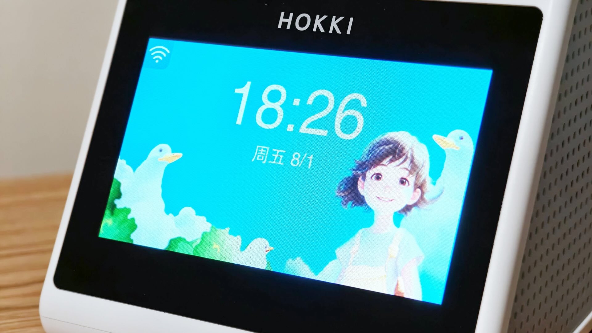 送到心坎的父親節禮物！HOKKI 視福氣雙向視訊智慧攝影機 4.3 吋大螢幕 + 一鍵通話，陪伴守護一次到位 | SanjiNoir 黑侍樂讀