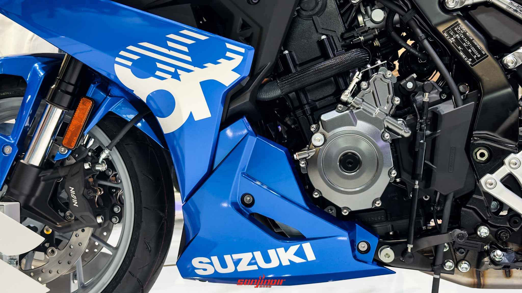 2023米蘭車展現場：Suzuki跨界應戰，GSX-8R跳脫框架、GSX-S1000GX驚喜現身！ - 車訊新聞 - PChome Online 買車