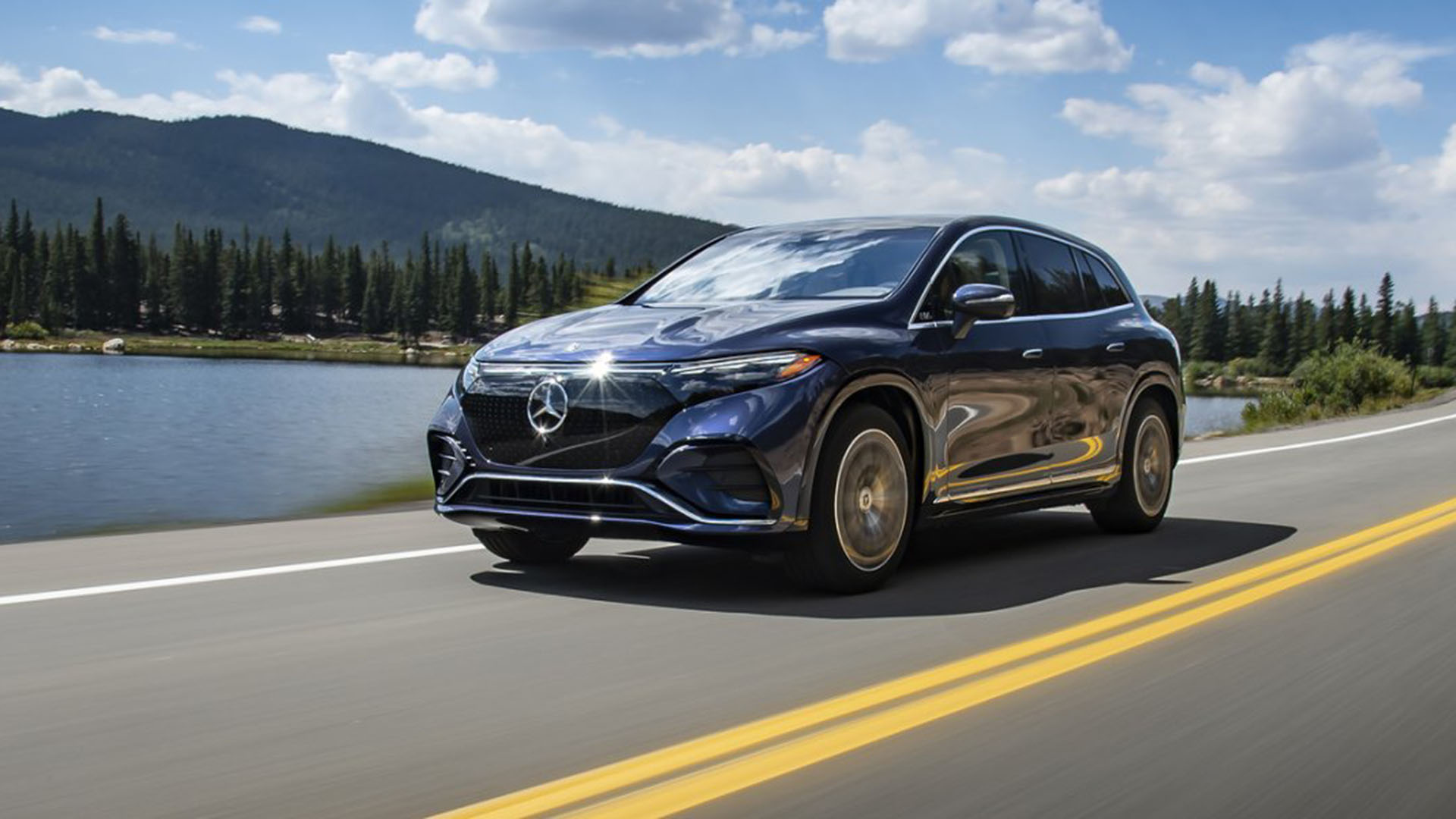 Mercedes-Benz 純電車款在 2023 年第二季賣了 5.63 萬輛，銷量是 2022 年同期兩倍以上！ - 車訊新聞 ...