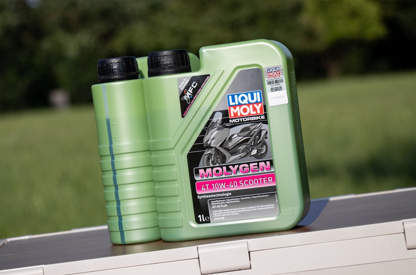 LIQUI MOLY魔護速克達機油Molygen Scooter 5W30/10W40發表 | SanjiNoir 黑侍樂讀