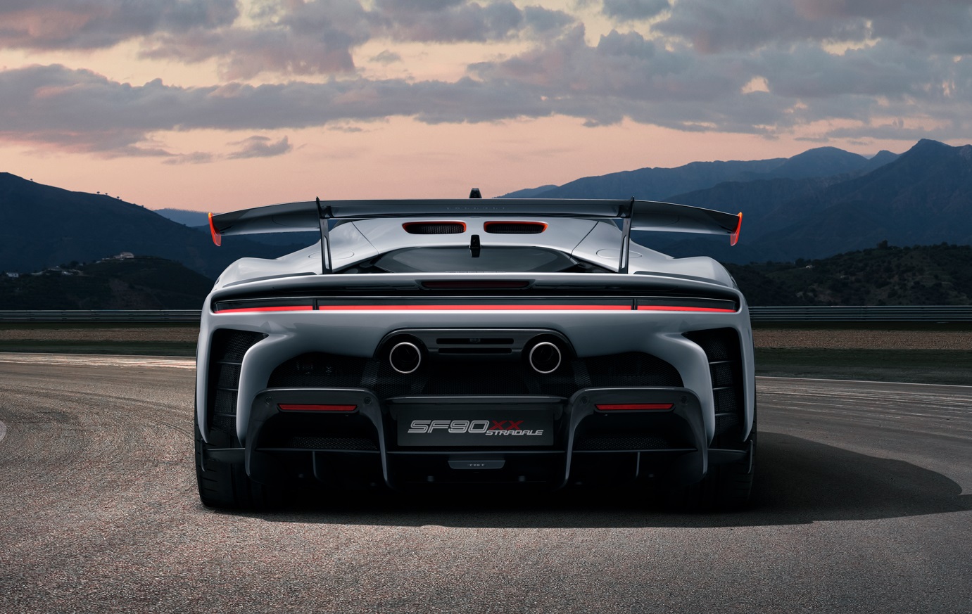 Ferrari SF90 XX Stradale 與Ferrari SF90 XX Spider：首款XX實驗計畫道路版超級跑車 ...