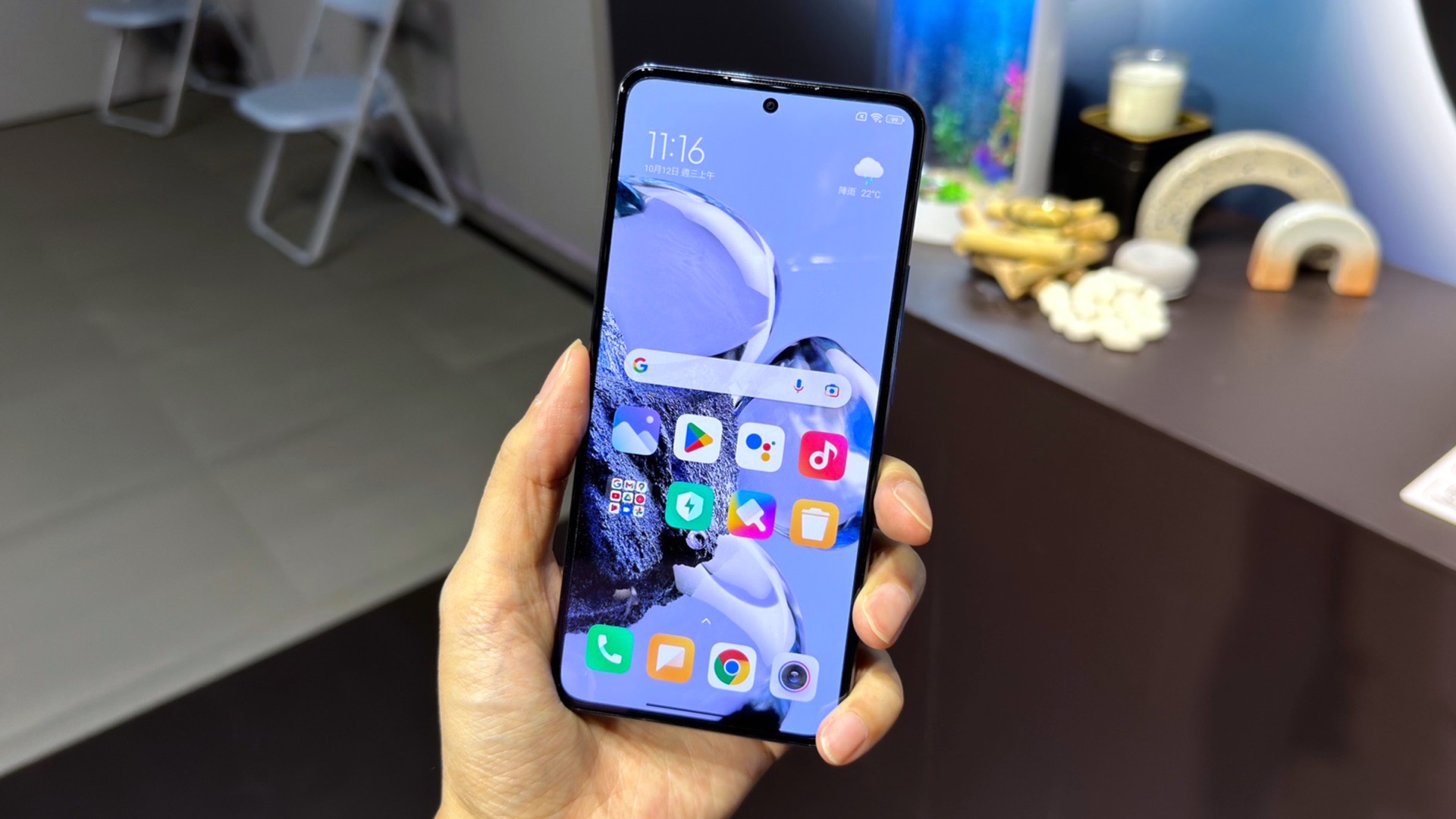 Xiaomi 12T、Xiaomi 12T Pro 售價 2 萬有找！首款大尺寸顯示器與 7 款智慧家庭新品同步亮相 | SanjiNoir 黑侍樂讀